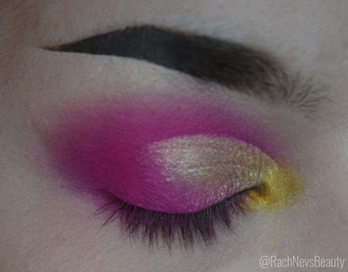 The Simpsons x Makeup Revolution Summer of Love Homer and Marge Palette ...